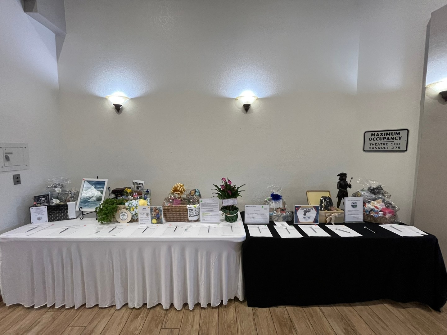 60th Anniversary Gala – Set up! – Cocoa Beach Woman's Club